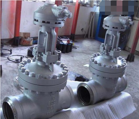 Durch Hochdruck-API 6D Standard Rohr-Form-Stahl-Schieber Bw